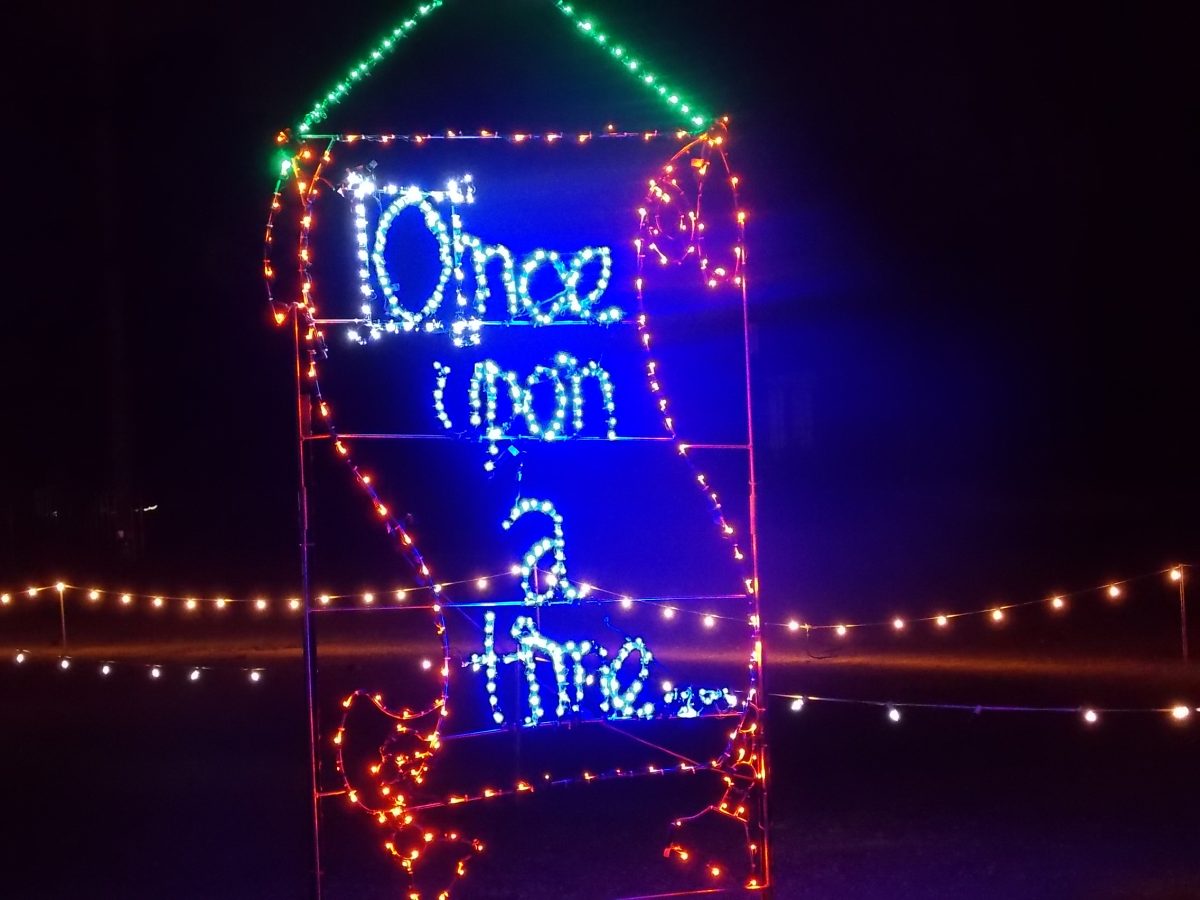 Christmas Lights - Nights of Shimmering LIghts